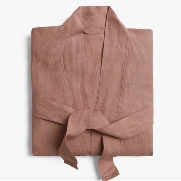 Parachute | Intimates & Sleepwear | Parachute Linen Robe | Poshmark
